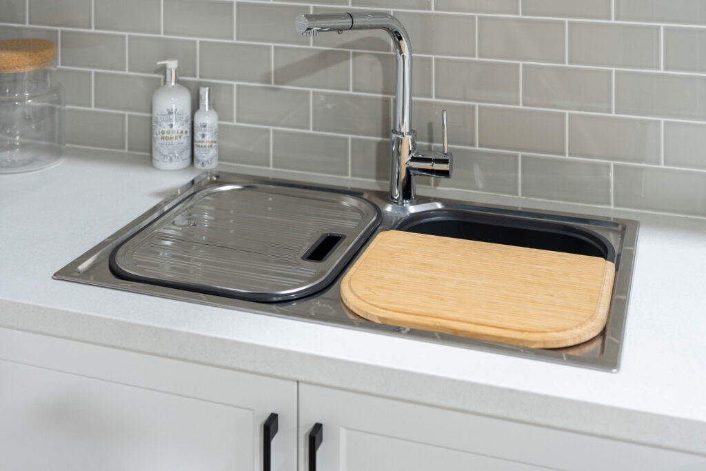 Kitchen Sinks & Taps - U-Install-It Kitchens