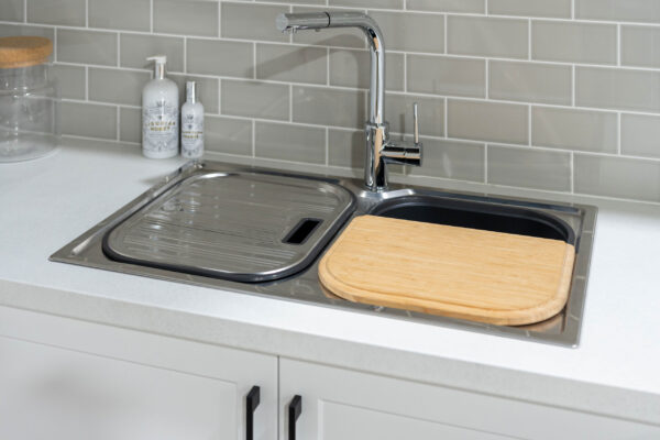 Kitchen Sinks & Taps - U-Install-It Kitchens